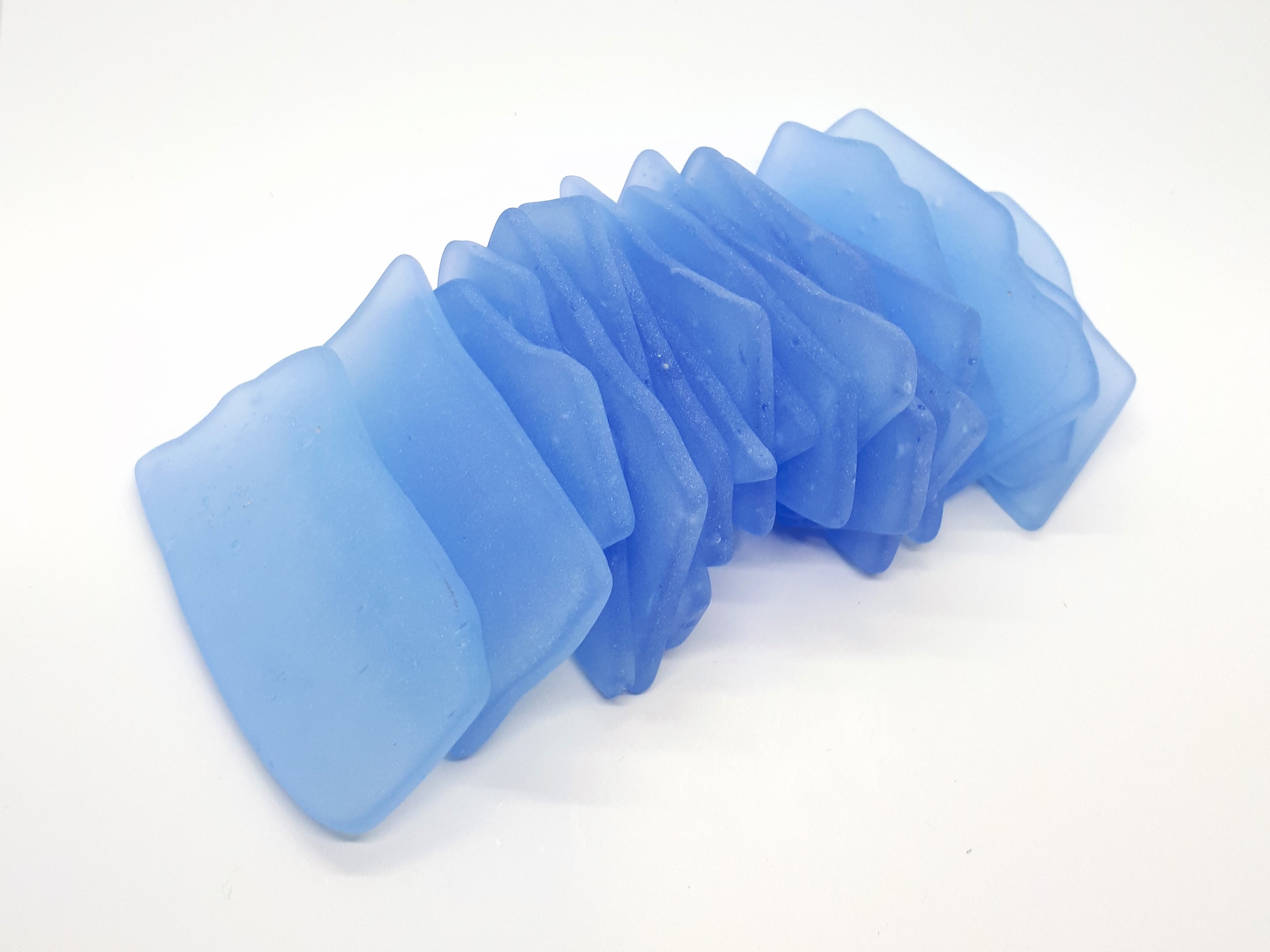 Sky Blue Sea Glass Place Cards - Set of 20 - Irregular Shaped Pieces ...